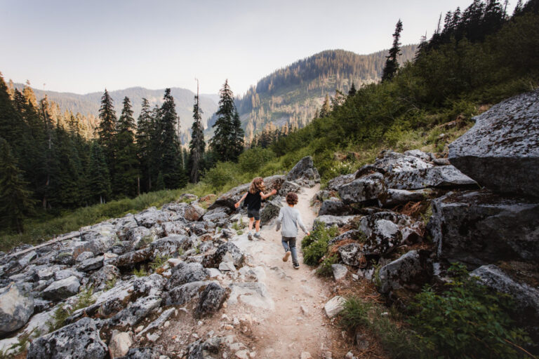 Easy & Scenic Day Hikes Near Seattle for Families and Beginners - The ...