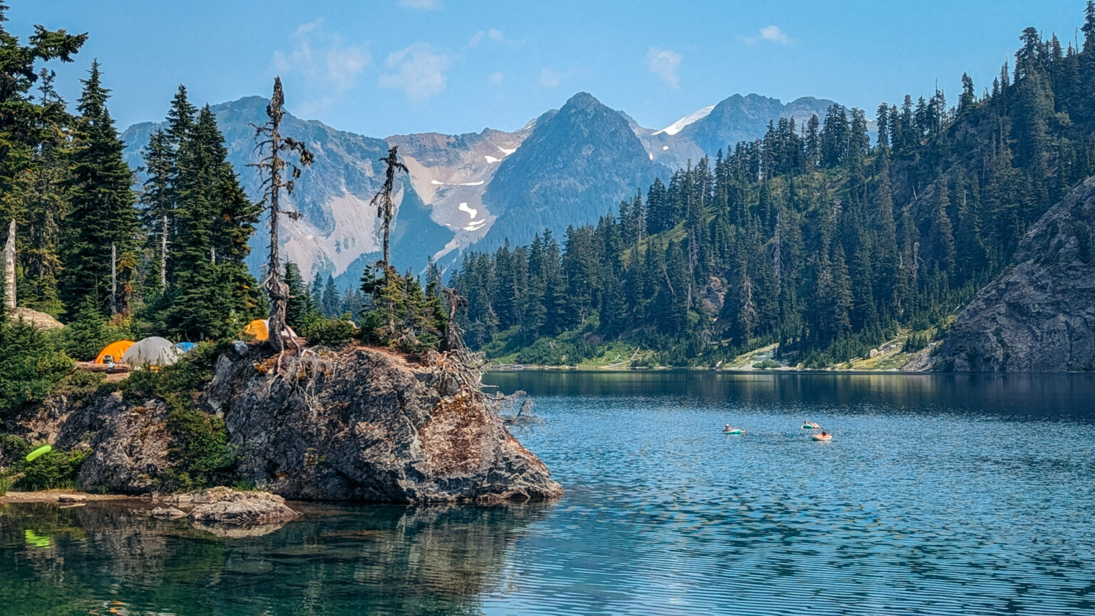 Easy Backpacking Trips in Washington (Perfect for Beginners & Families ...