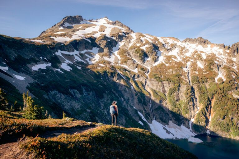 11 Epic Hikes on the Mountain Loop Highway (Washington Trail Guide ...