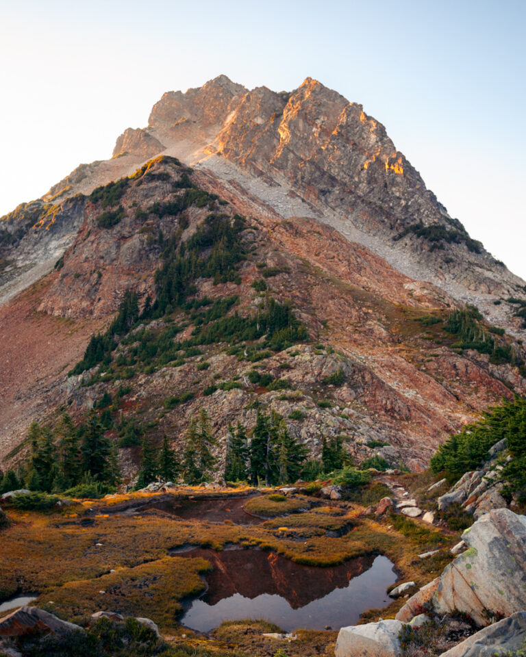 11 Epic Hikes on the Mountain Loop Highway (Washington Trail Guide)